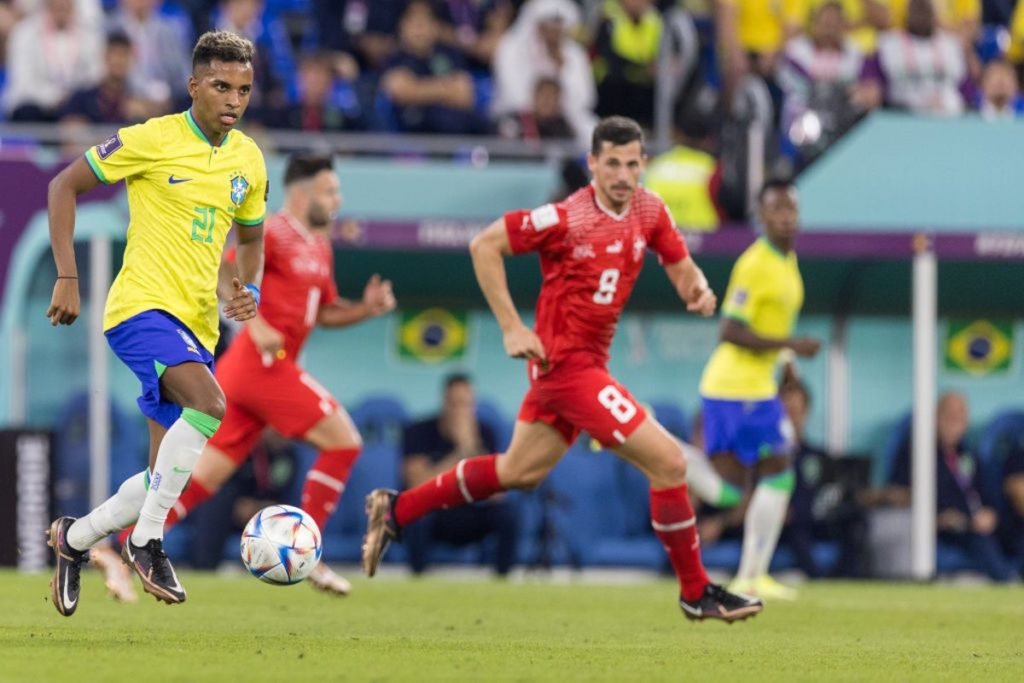 Brasil encara Camarões com reservas para garantir 1° lugar do Grupo G ...