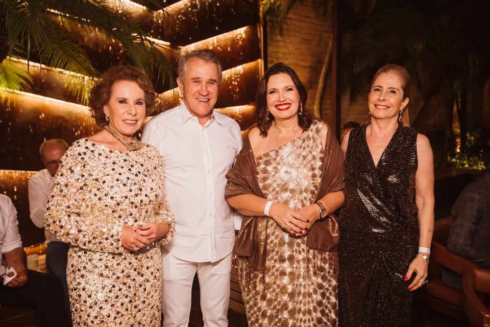 Roseane e Mariana Jordão e Elisa Monteiro comandam festa pré-Réveillon ...
