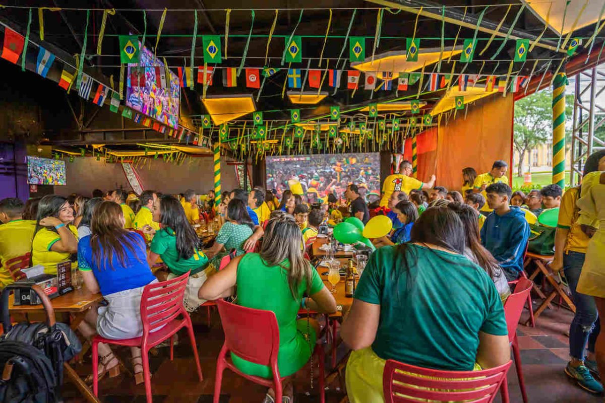 Copa do Mundo: cinco locais para assistir Brasil x Croácia no DF ...