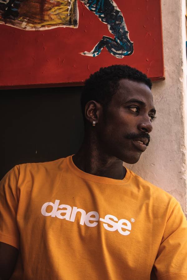 Dane-se lança coleção artística de verão com obras de Kennedy Bahia ...