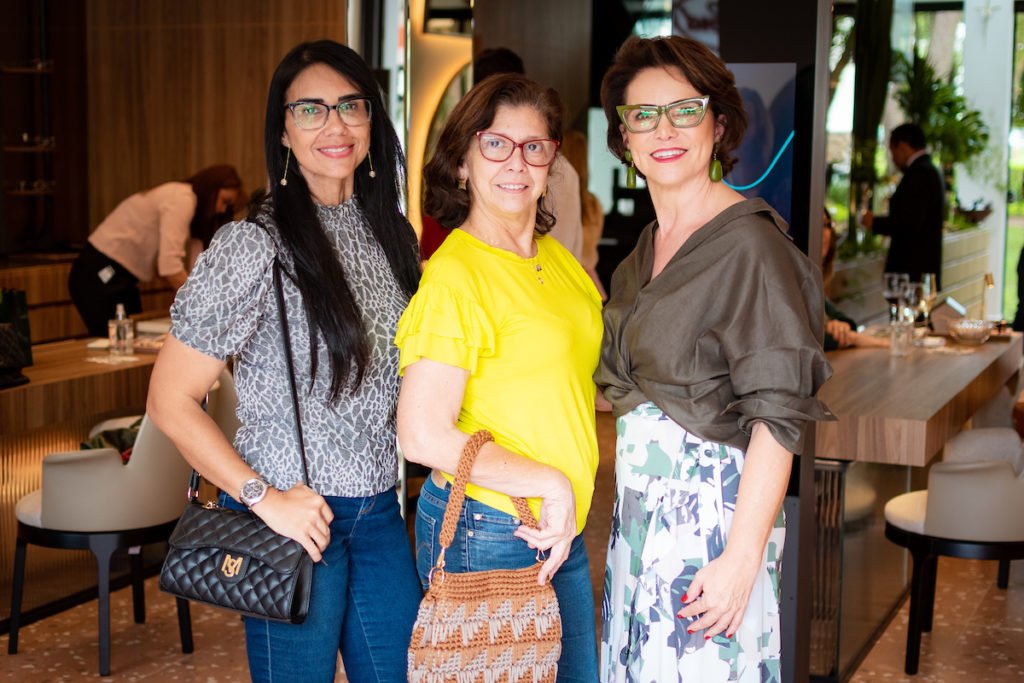 Janaina Ortiga lança coleção de óculos em evento na Tecnótica | Metrópoles