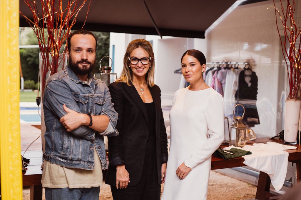 Ana Luiza Favato e Karina Curi recebem em tarde de compras no Lago Sul