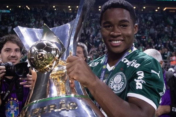 Vídeo com lances de Endrick pelo São Paulo| Metrópoles