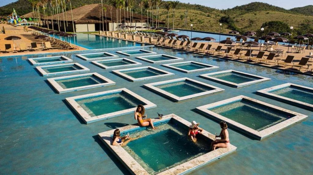 Falou férias? Tauá Resort e Convention tem opções para toda família ...