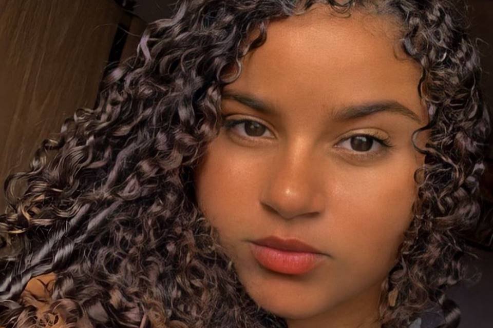 Cantora Anny Vitória é encontrada após passar dois dias desaparecida ...