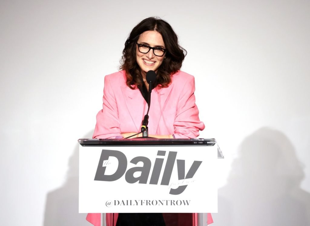 Conheça os stylists que vestem famosos como Beyoncé e Harry Styles ...