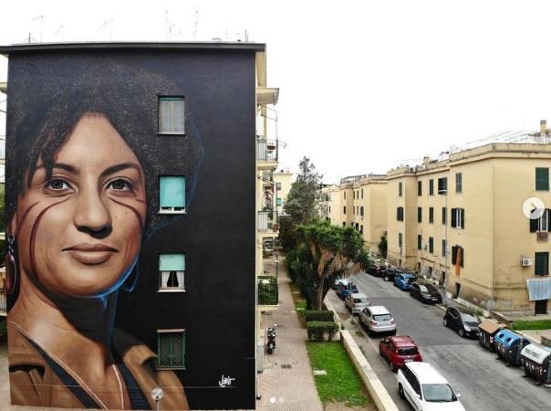 Artista italiano pinta mural em homenagem a Marielle nas ruas de Roma ...