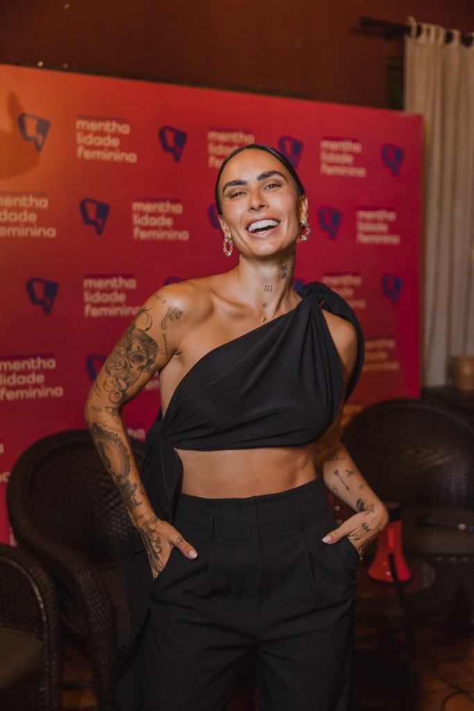 Projeto MENTHAlidade Feminina reúne influencers em talk com Clara Maia | Metrópoles