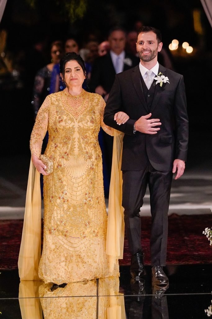 Suhad Shadi e Nasser Shawqi selam o amor em cerimônia luxuosa | Metrópoles