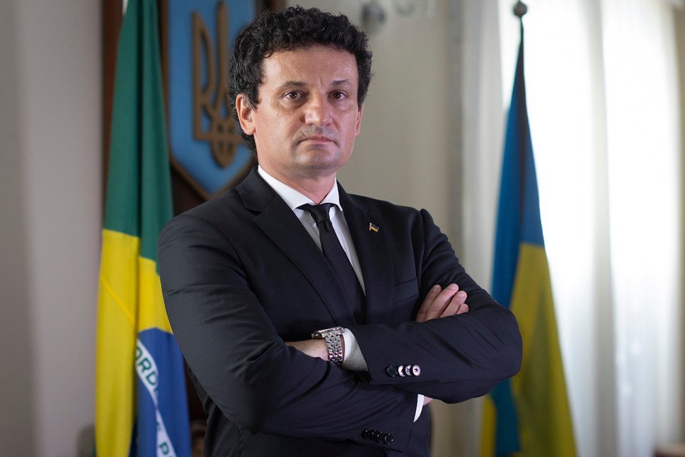 “Se Ucrânia parar de lutar, não vai mais existir”, diz representante do ... “Se Ucrânia parar de lutar, não vai mais existir”, diz representante do ...