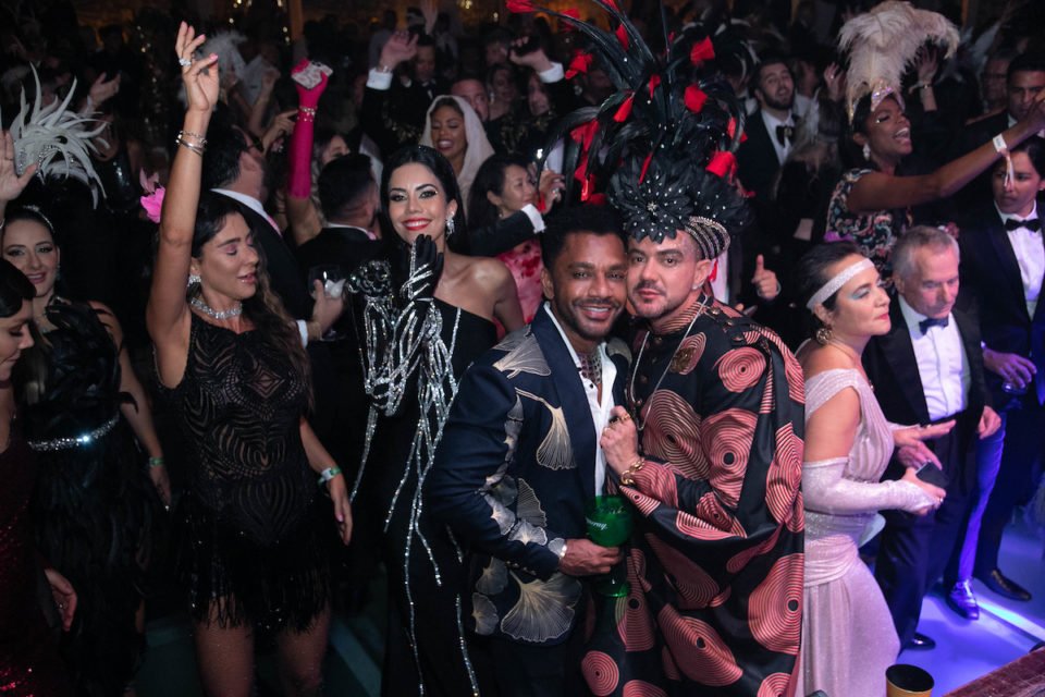 Famosos e brasilienses prestigiam noite icônica do Baile do Copa ...