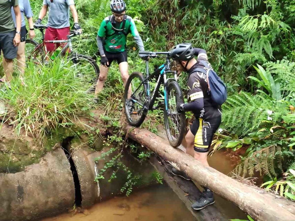 Com 170 km, maior trilha de SP liga parques e passa por terra indígena ...