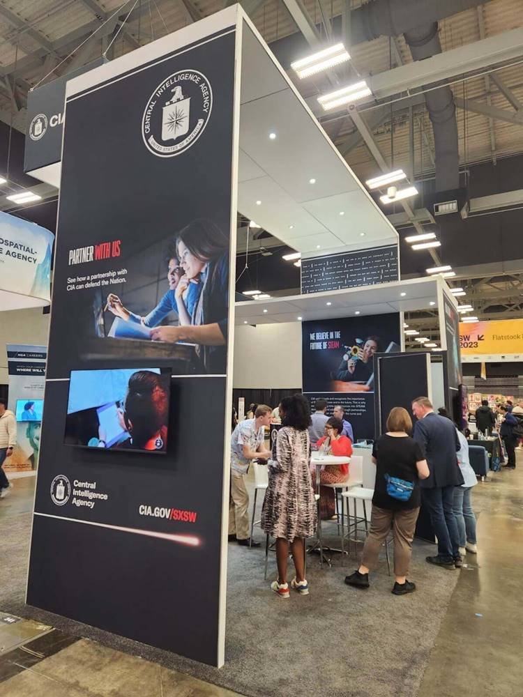 Terapia do abraço e recrutamento da CIA: veja as curiosidades do SxSW ...