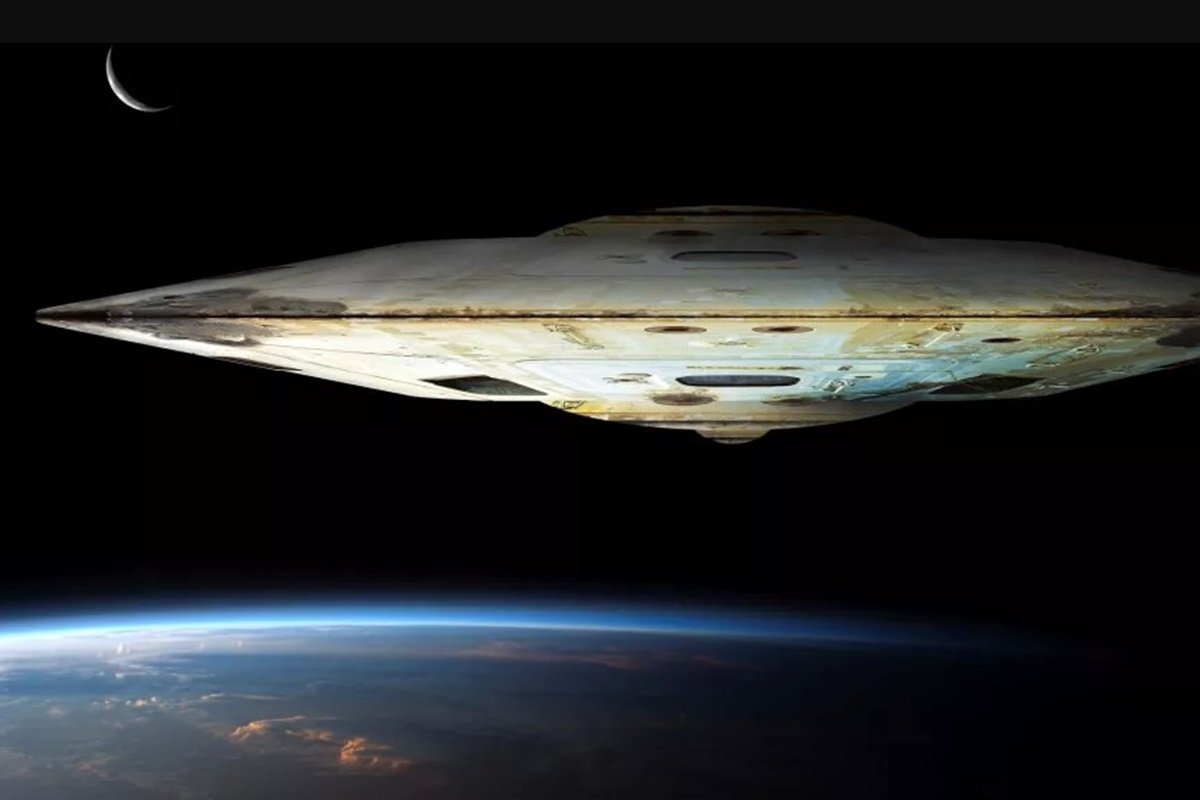 Nave Espacial Astrollenium