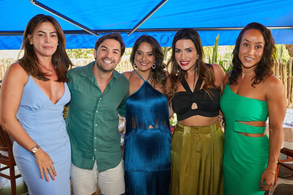 Advogada Fernanda Borges celebra aniversário em almoço no Cozze ...