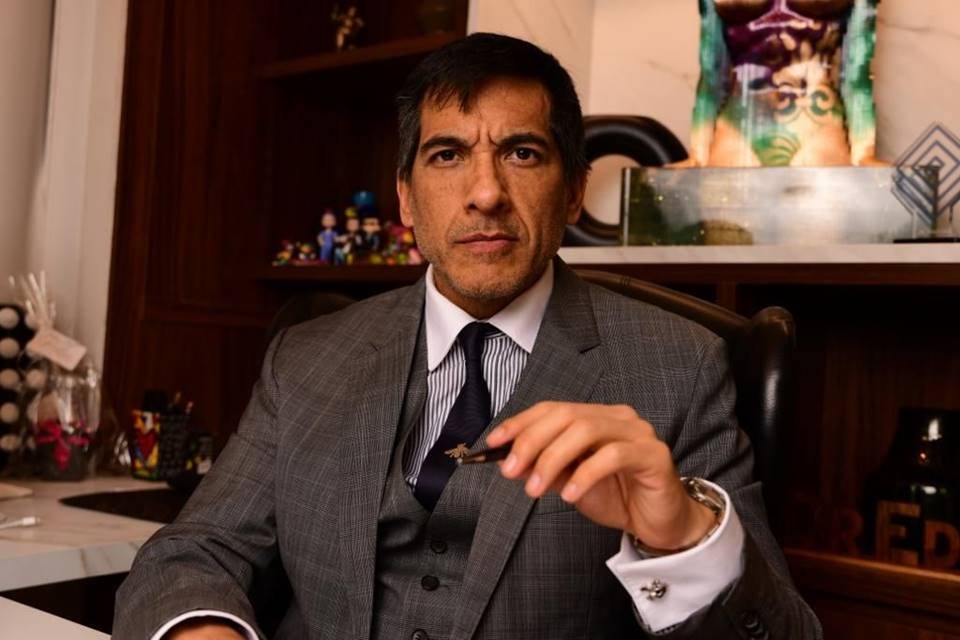 Dr. Edgar Lopez faz alerta sobre procedimento estético “queridinho” de ...