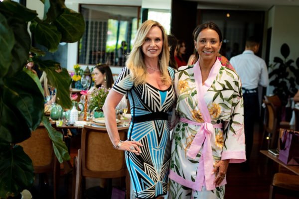 Paula Torres orquestra evento de lançamento no Piselli para convidadas ...