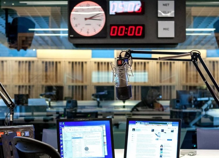 Rádio dos EUA ataca Twitter e anuncia saída definitiva da plataforma ...