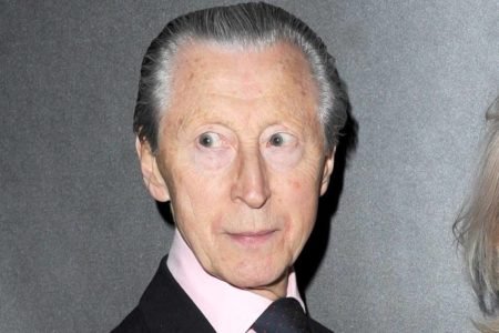 Murray Melvin, ator de O Fantasma da Ópera, morre aos 90 anos | Metrópoles
