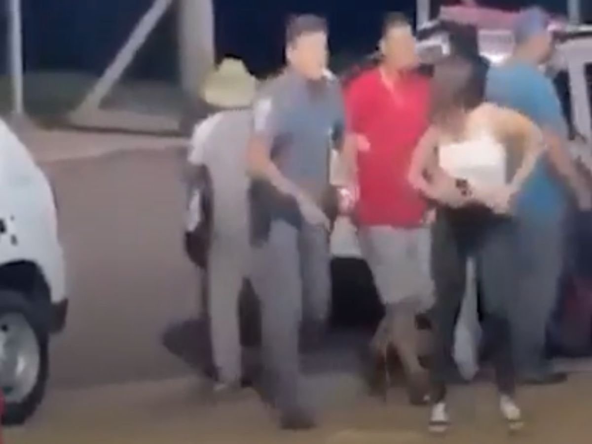Vídeo: policial é brutalmente espancado em abordagem no interior de SP ...