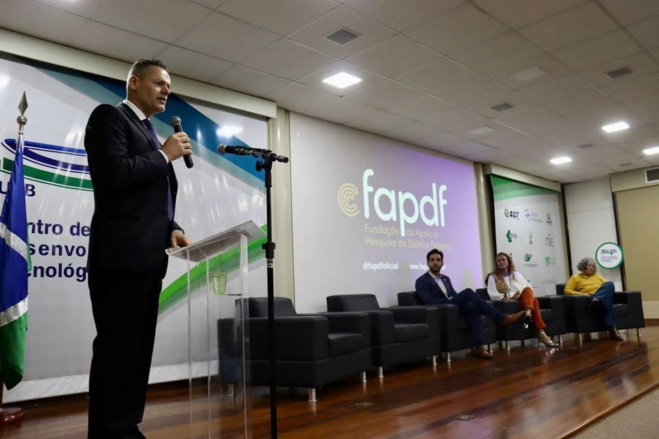 FAP-DF aumenta valor de bolsas de iniciação científica e tecnológica ...