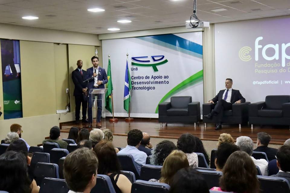 FAP-DF aumenta valor de bolsas de iniciação científica e tecnológica ...