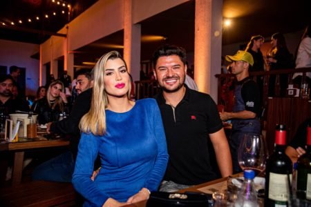 Cantor Leonardo faz show inesquecível em jantar na Fazenda Churrascada | Metrópoles