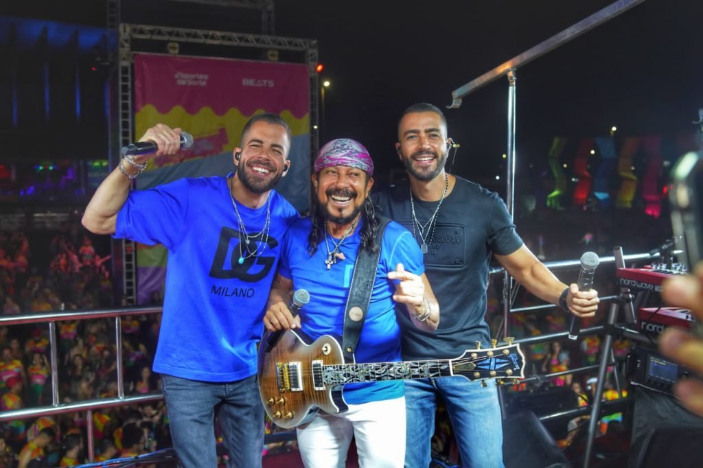 Exclusivo! Público grita “Anitta” durante apresentação de Pipo Marques ...