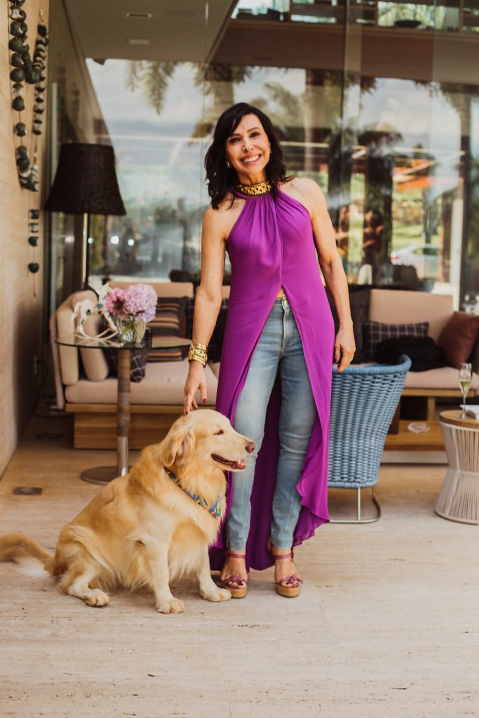 Lara Calaça ganha almoço de aniversário da amiga Claudia Salomão ...