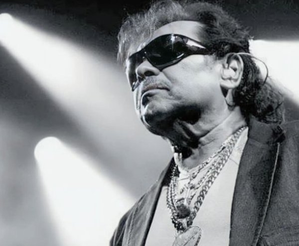 Castelo de R$ 3,2 milhões e 100 quartos de José Rico encalha em leilão ...