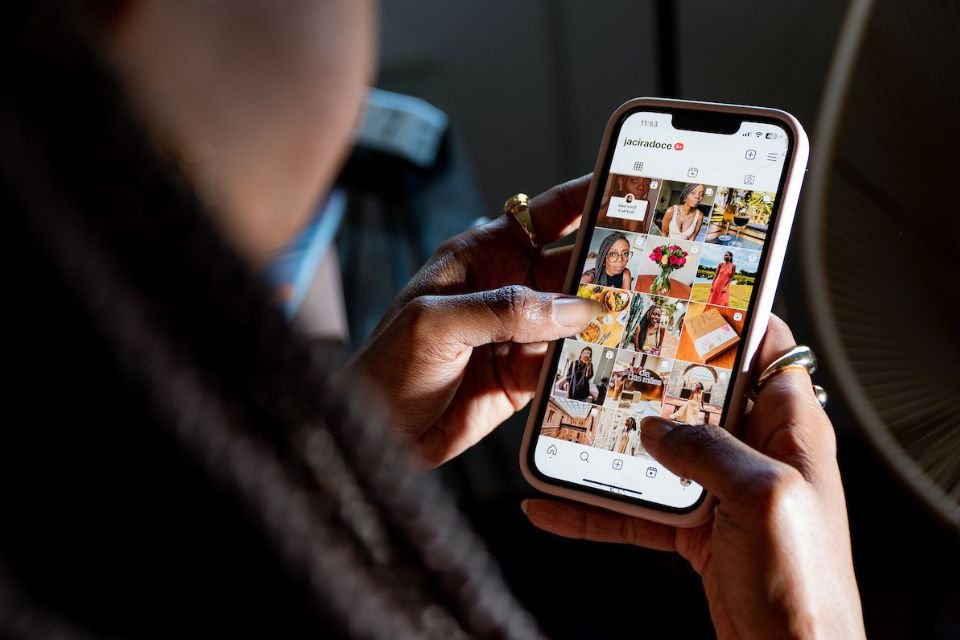 Gio Ewbank curtiu! Influencer do DF viraliza com conselhos irônicos ...