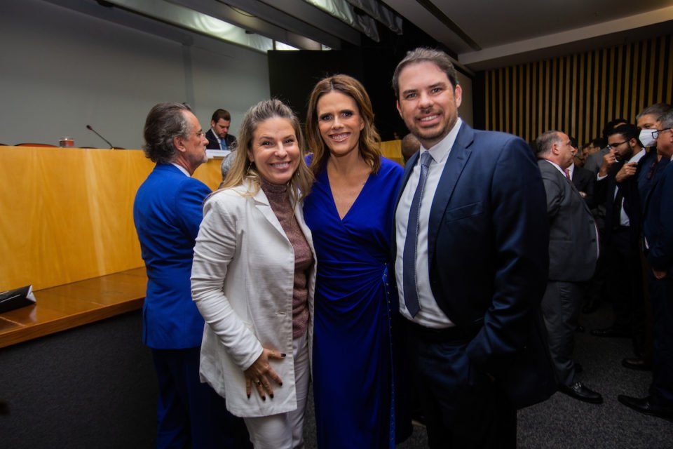 Autoridades marcam presença na posse de presidente e vice do STJD ...