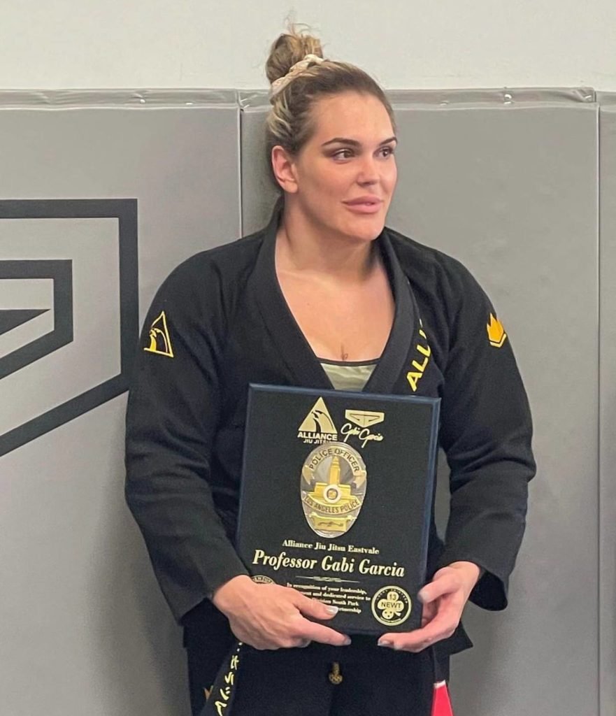 Quem é a campeã do MMA que acusa o ex-marido de agressões | Metrópoles