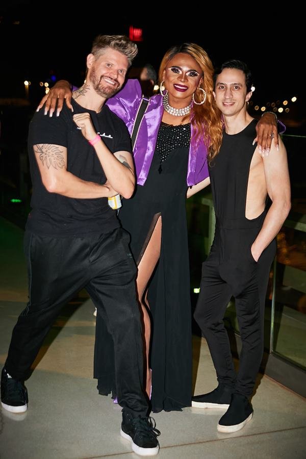 Dane-se e Distrito Drag criam coleção para celebrar o Orgulho LGBTQIA+ ...