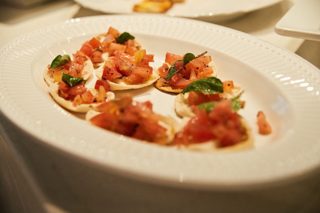 Renata Foresti e Ana Luiza Favato oferecem tarde de compras | Metrópoles