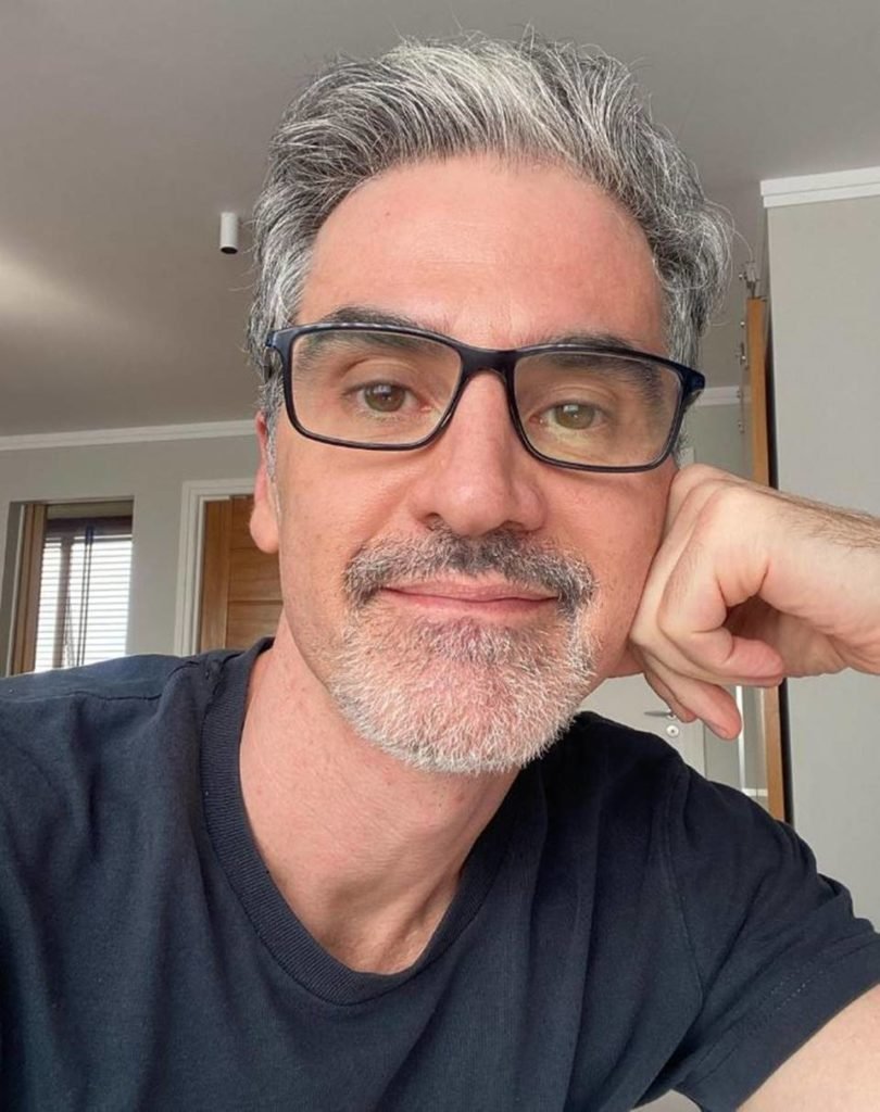 Novo humorístico terá Vítor diCastro e Marcelo Laham como casal ...