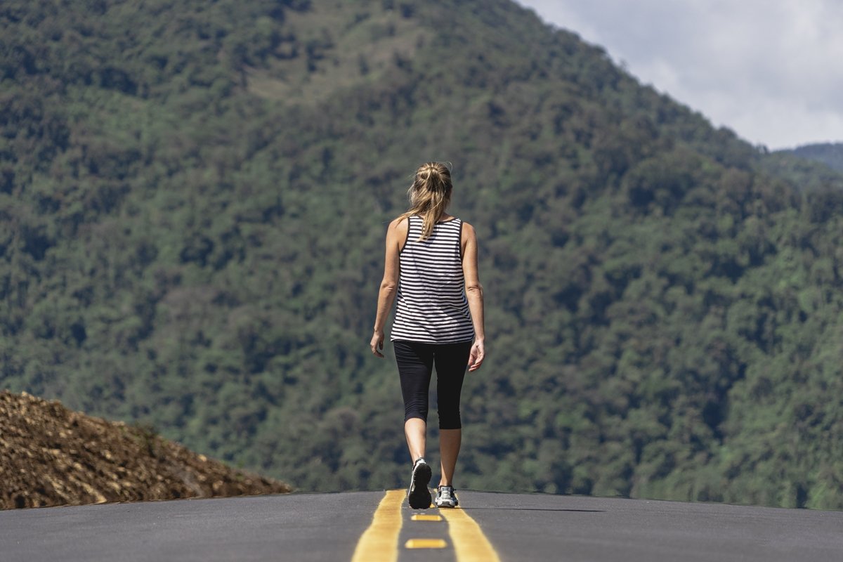 Caminhar Quatro Mil Passos Por Dia Pode Prolongar A Vida Diz Estudo Caminhar Quatro Mil Passos Por Dia Pode Prolongar A Vida Diz Estudo