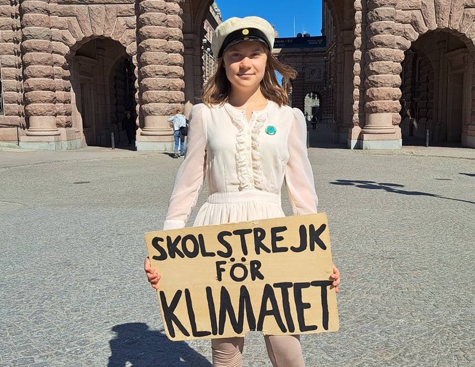 Greta Thunberg se forma e faz última greve estudantil a favor do clima ...