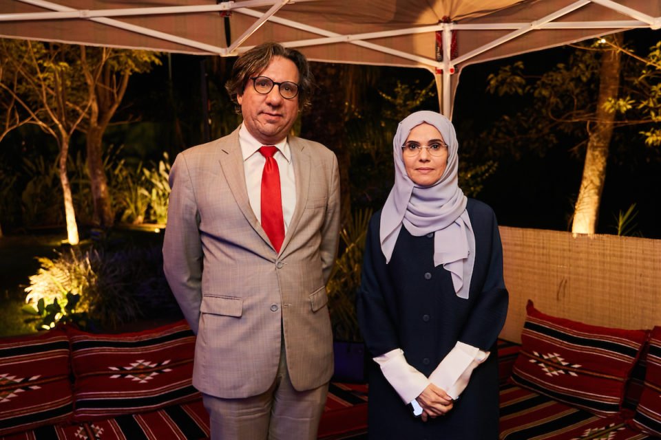 Embaixada dos Emirados Árabes recebe ministra Al Hashimy em jantar ...