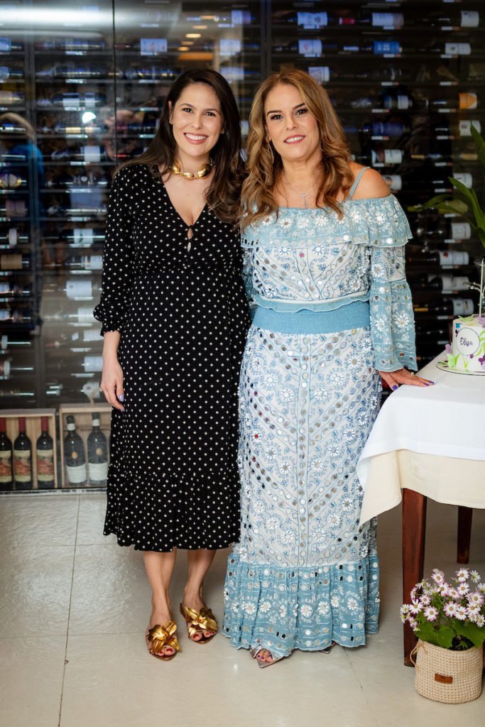Letícia Cunha e Elisa Monteiro comemoram aniversário em dose dupla ...