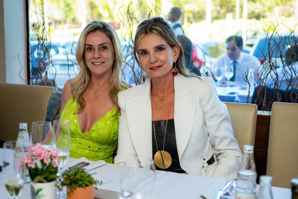 Letícia Cunha e Elisa Monteiro comemoram aniversário em dose dupla ...