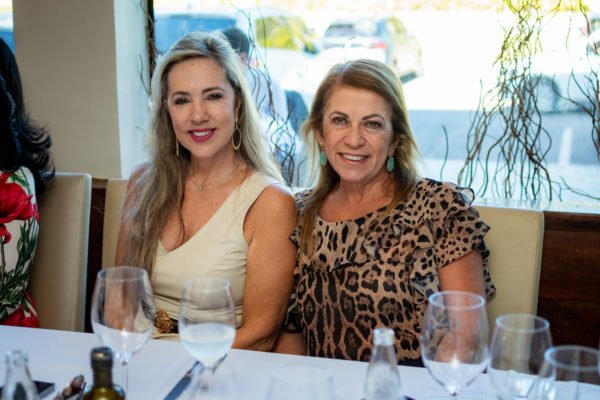 Letícia Cunha e Elisa Monteiro comemoram aniversário em dose dupla ...