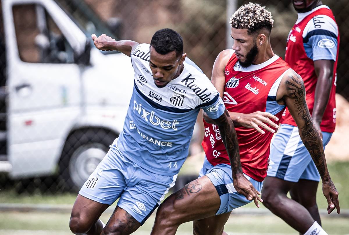 Santos anuncia que vai multar e afastar jogadores flagrados em balada ...