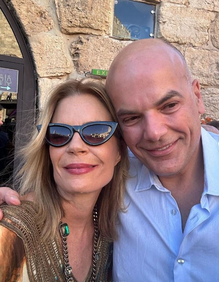 Azuri e Alê Safra levam famosos para grande celebração em Israel ...