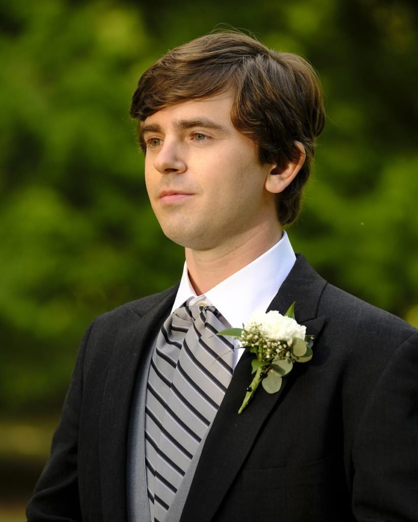 Freddie Highmore celebra importância de The Good Doctor para o autismo ...