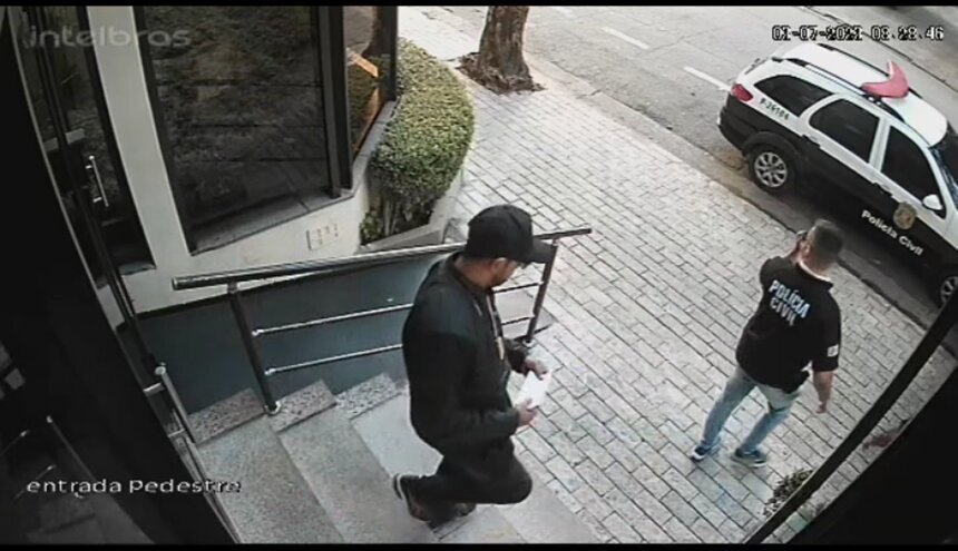 Polícia Identifica Suspeitos De Clonar Viatura Para Invadir Prédios De Luxo Metrópoles