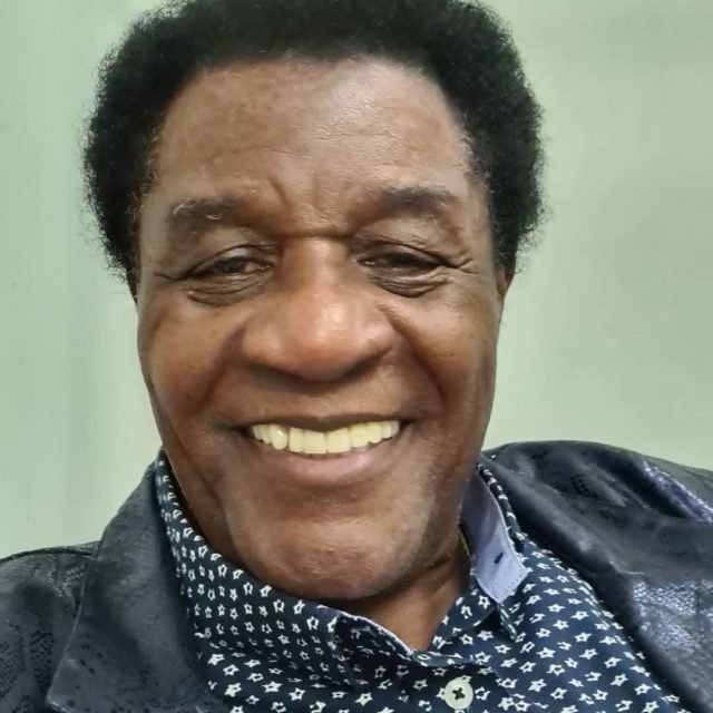 Aos 93 anos, Tony Tornado celebra luta contra o racismo na televisão ...