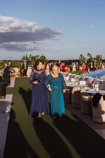Giovana Suaiden e Edgard Coelho selam o amor em cerimônia majestosa ...