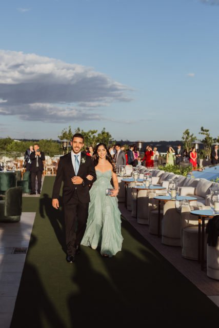 Giovana Suaiden e Edgard Coelho selam o amor em cerimônia majestosa ...