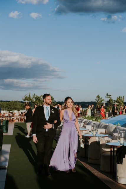 Giovana Suaiden e Edgard Coelho selam o amor em cerimônia majestosa ...